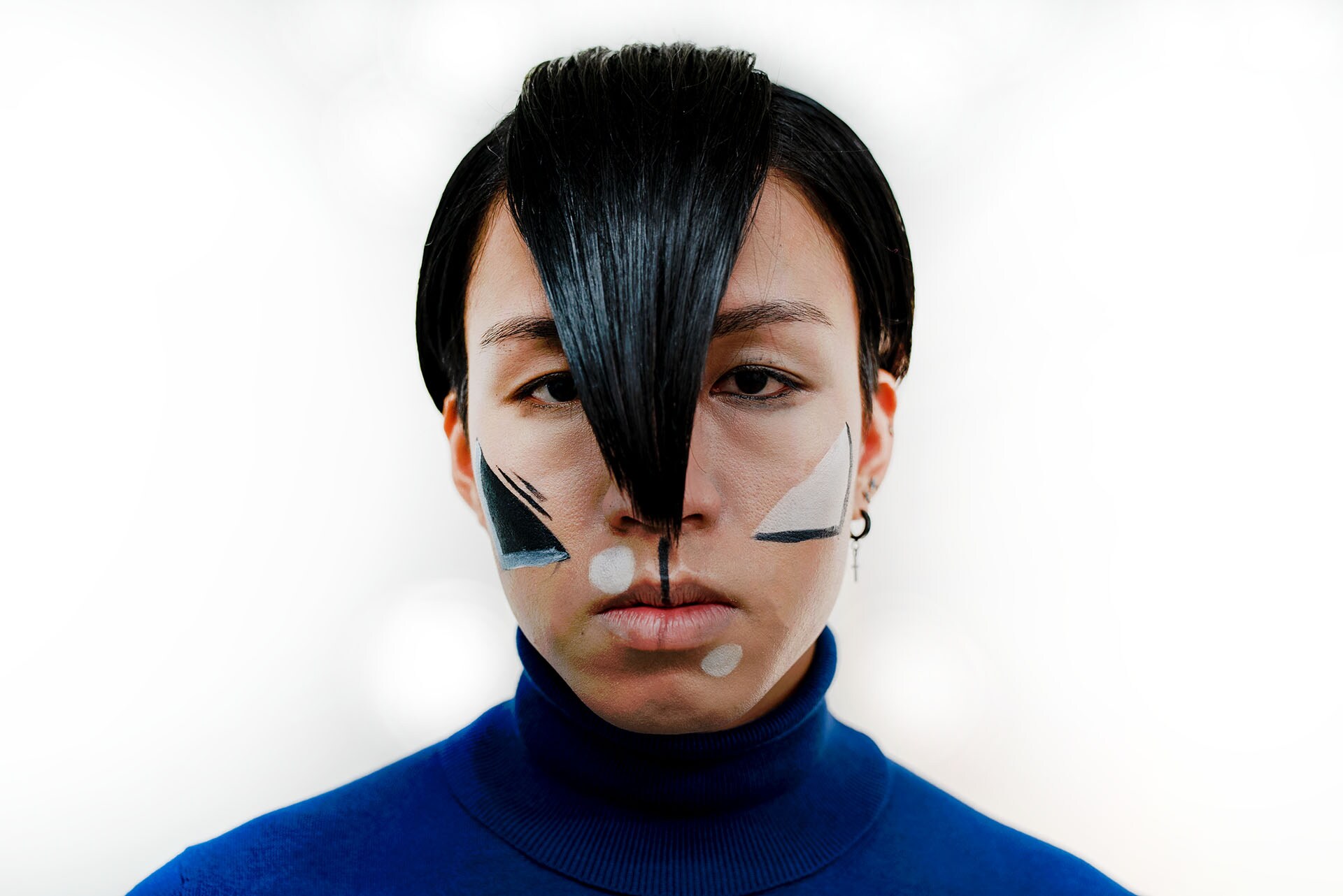 Make-up for the camera: how to become electronically invisible - Galaxus