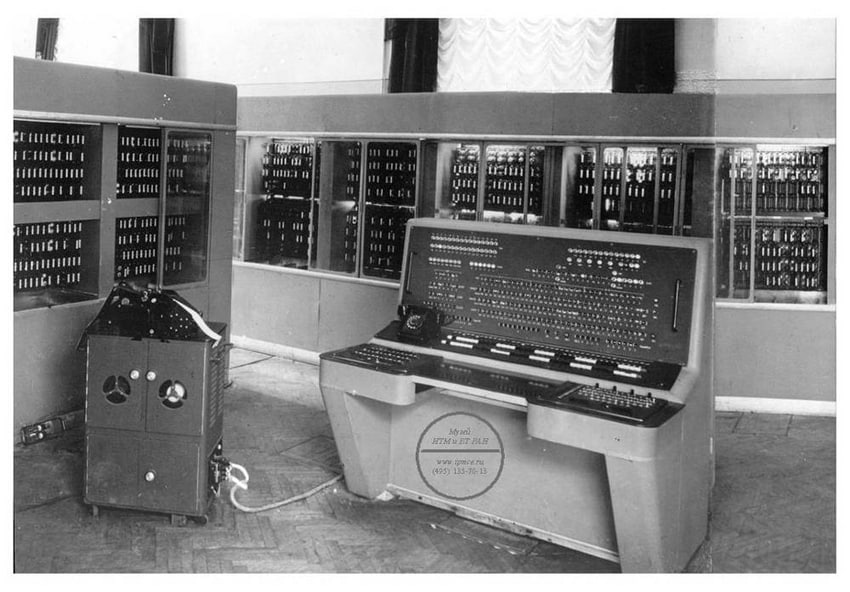 Xia Peisu: the mother of Chinese computing - digitec