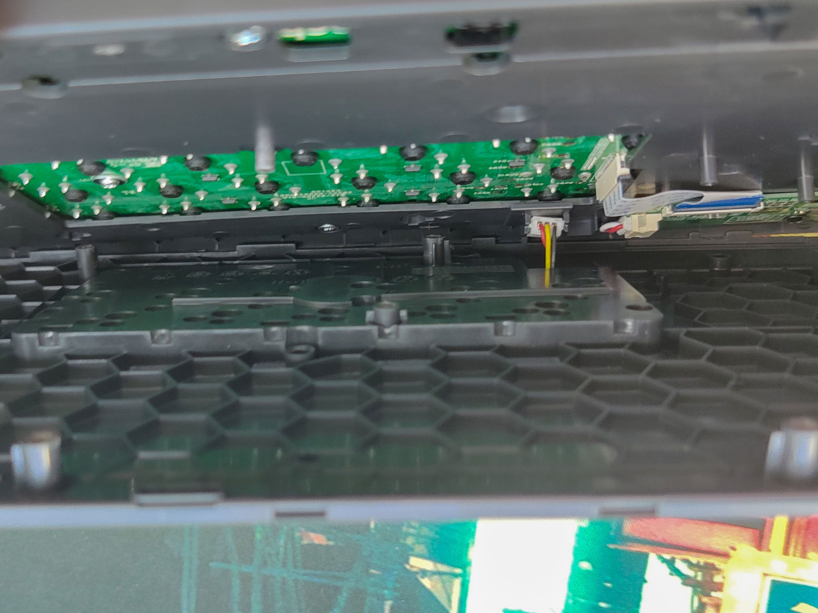 Material check: the Logitech MX Mechanical Mini, disassembled - digitec