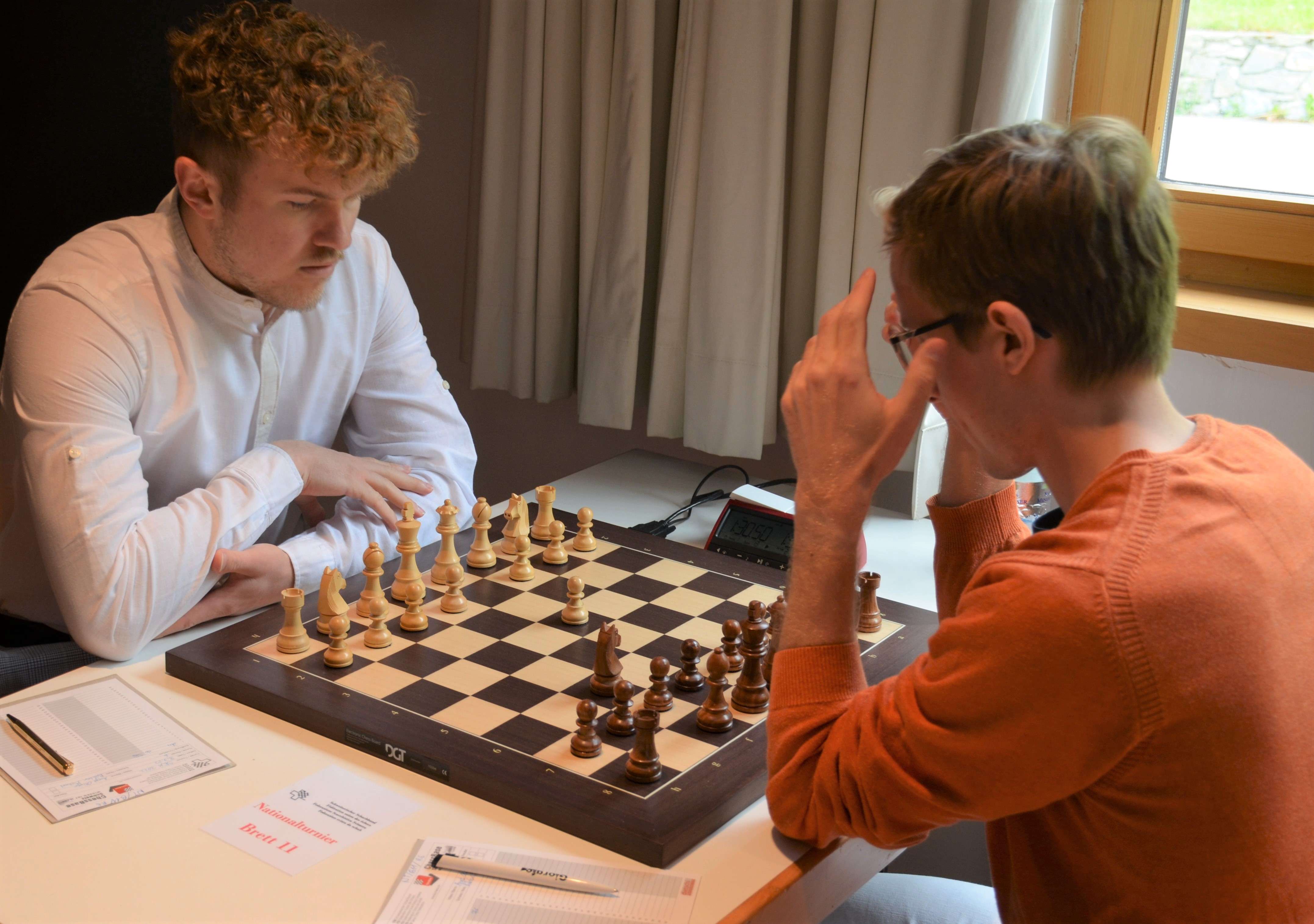 Beat the Pro: Spiele Schach gegen einen Profi - digitec