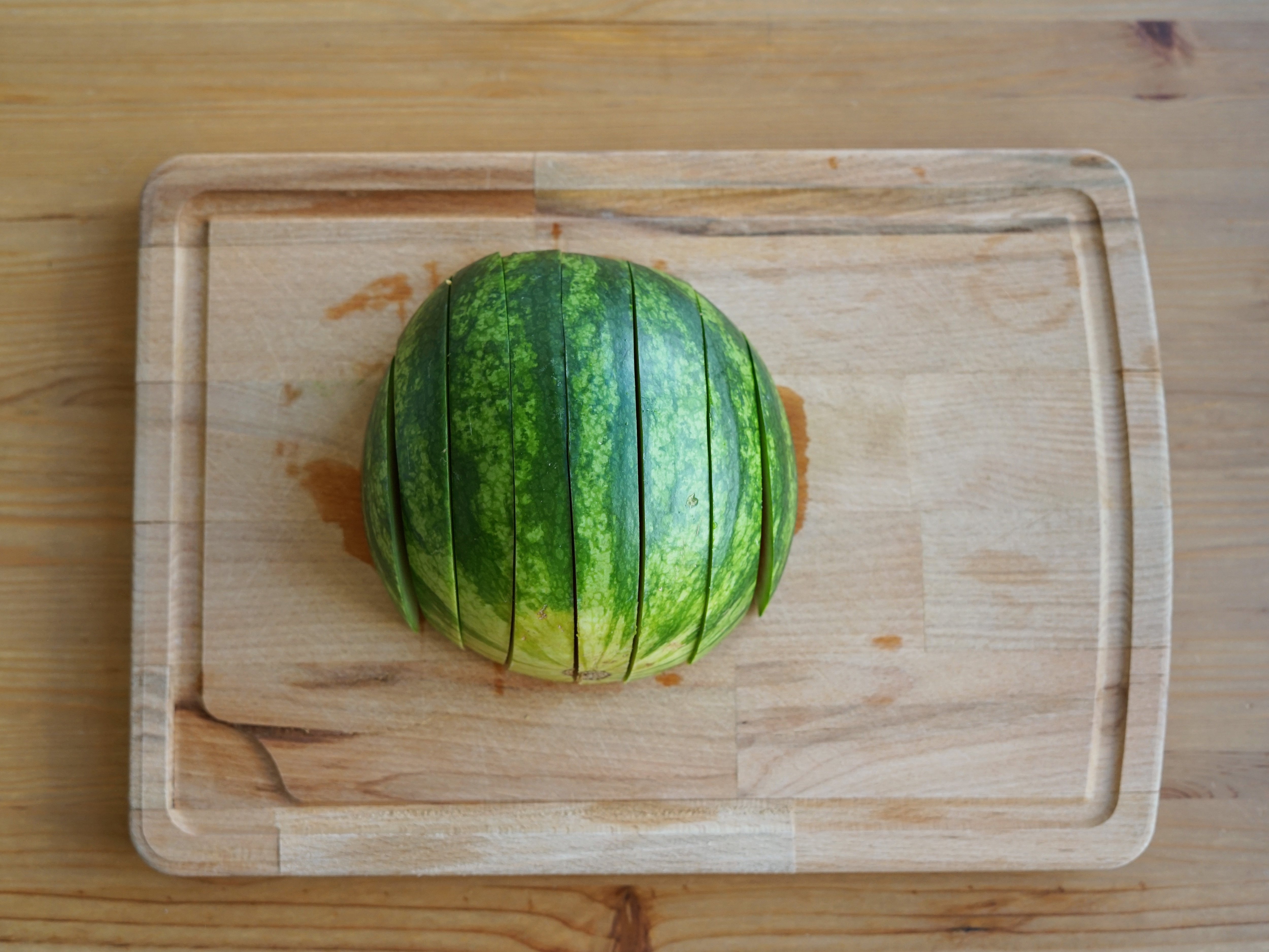 So schneidest du deine Wassermelone richtig - Galaxus