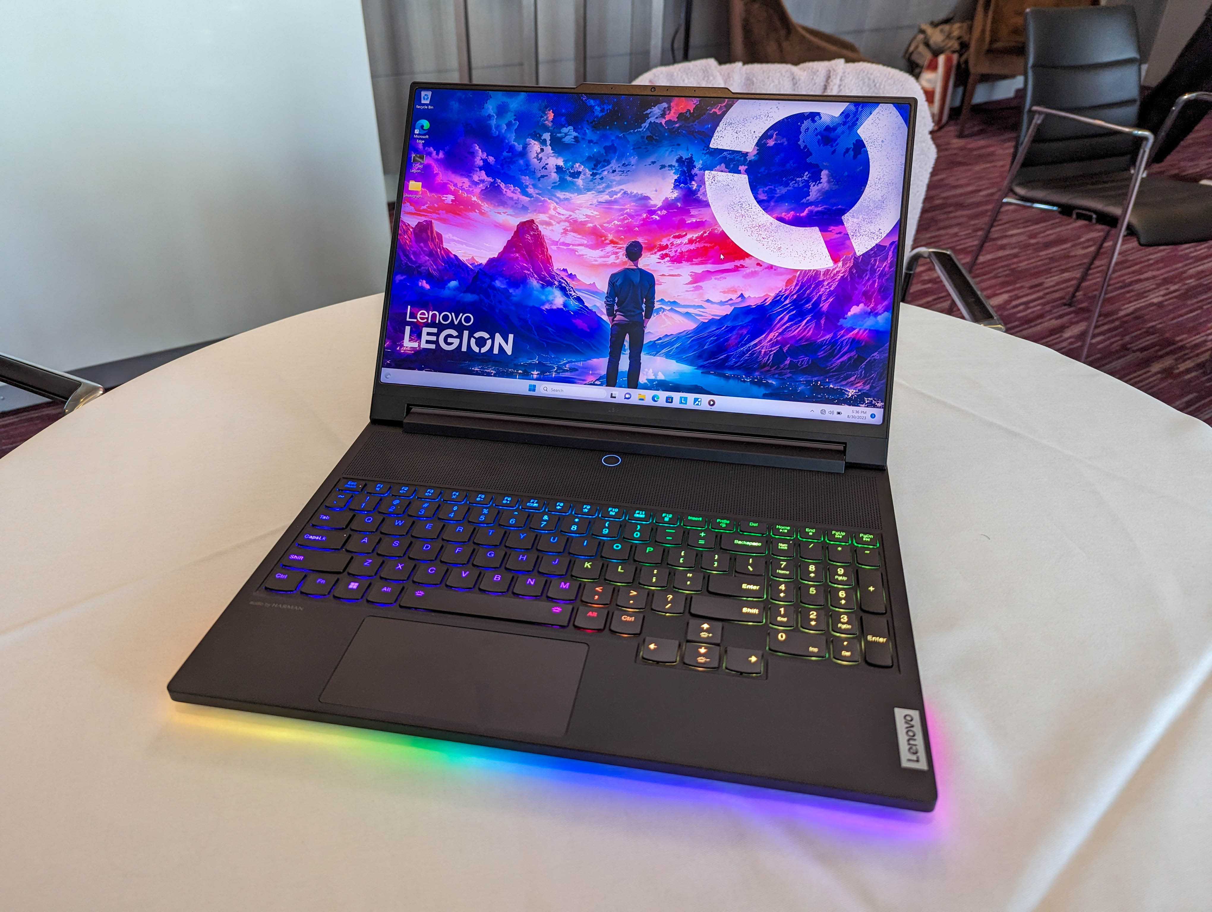 Legion 9i: Lenovo's new 16-inch gaming notebook has liquid cooling ...
