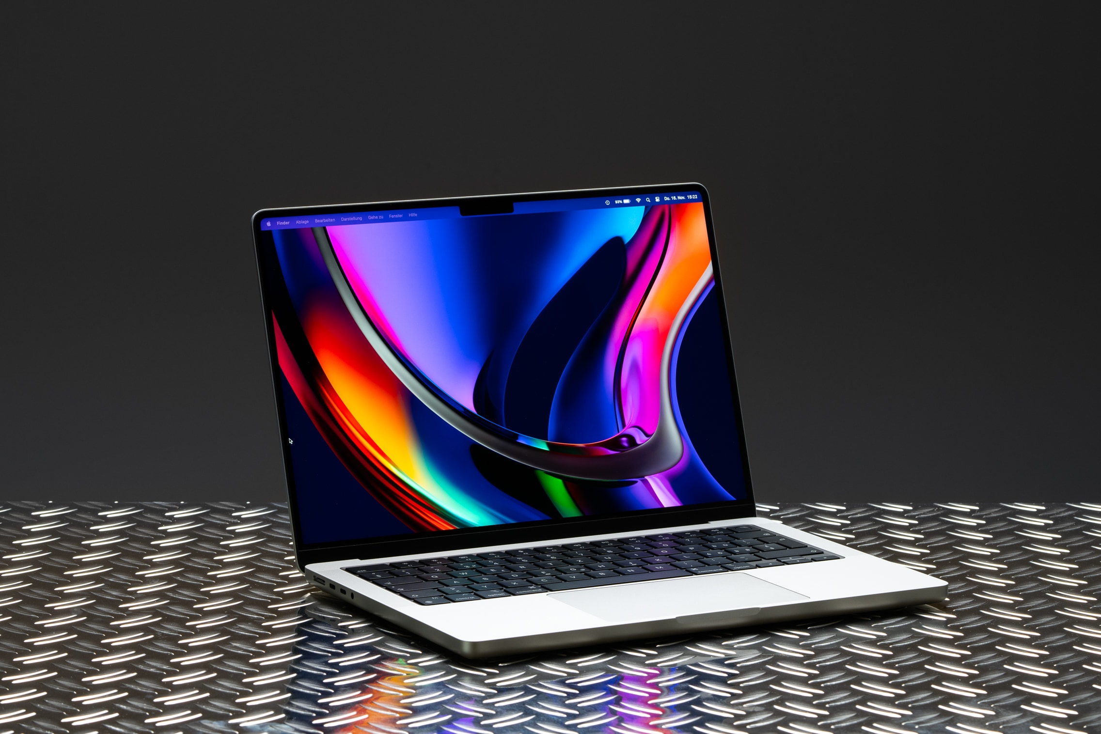 MacBook M3 Pro alla prova: il meglio che puoi avere - Galaxus