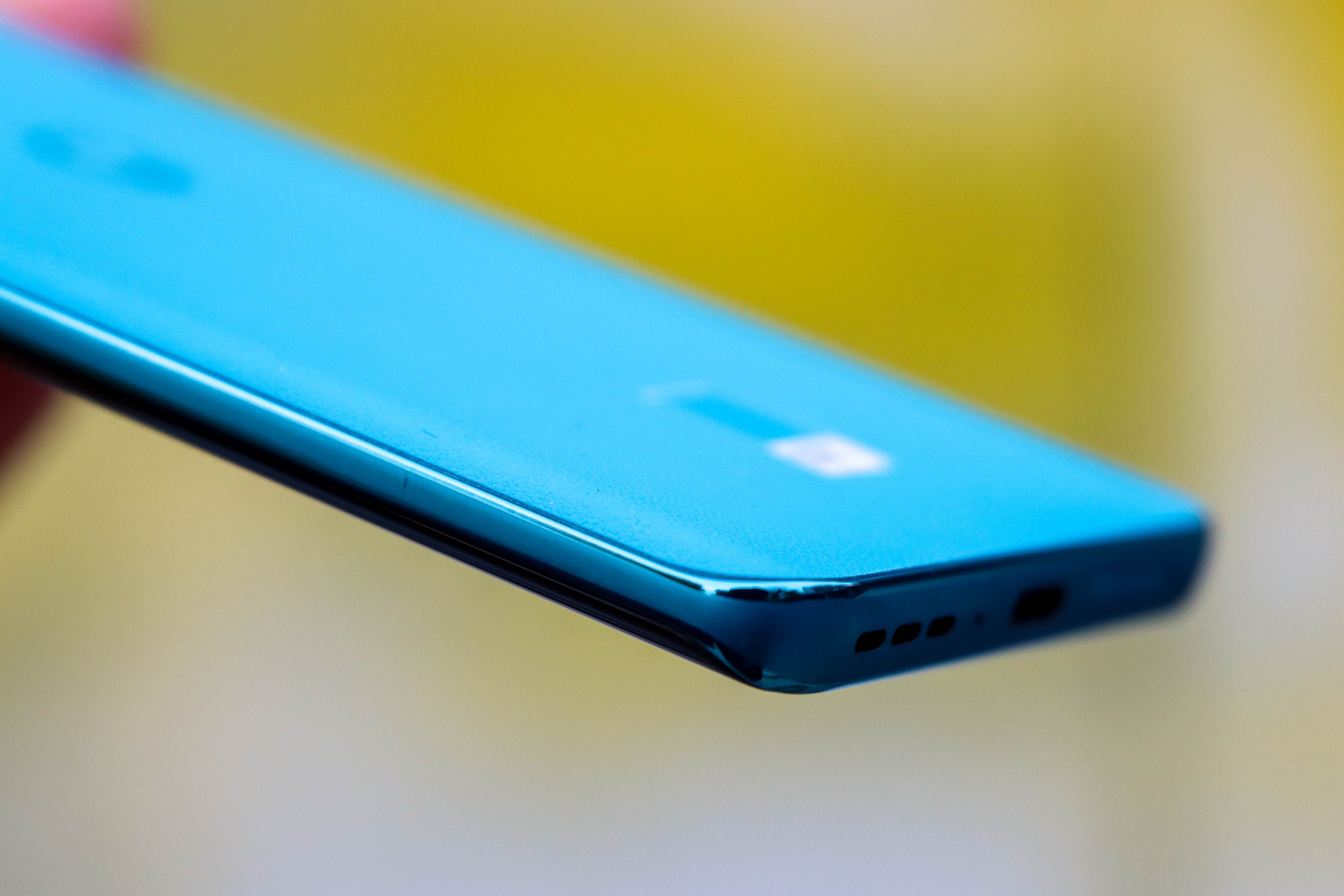 Motorola Edge 40 Neo review – between top smartphone and entry-level ...