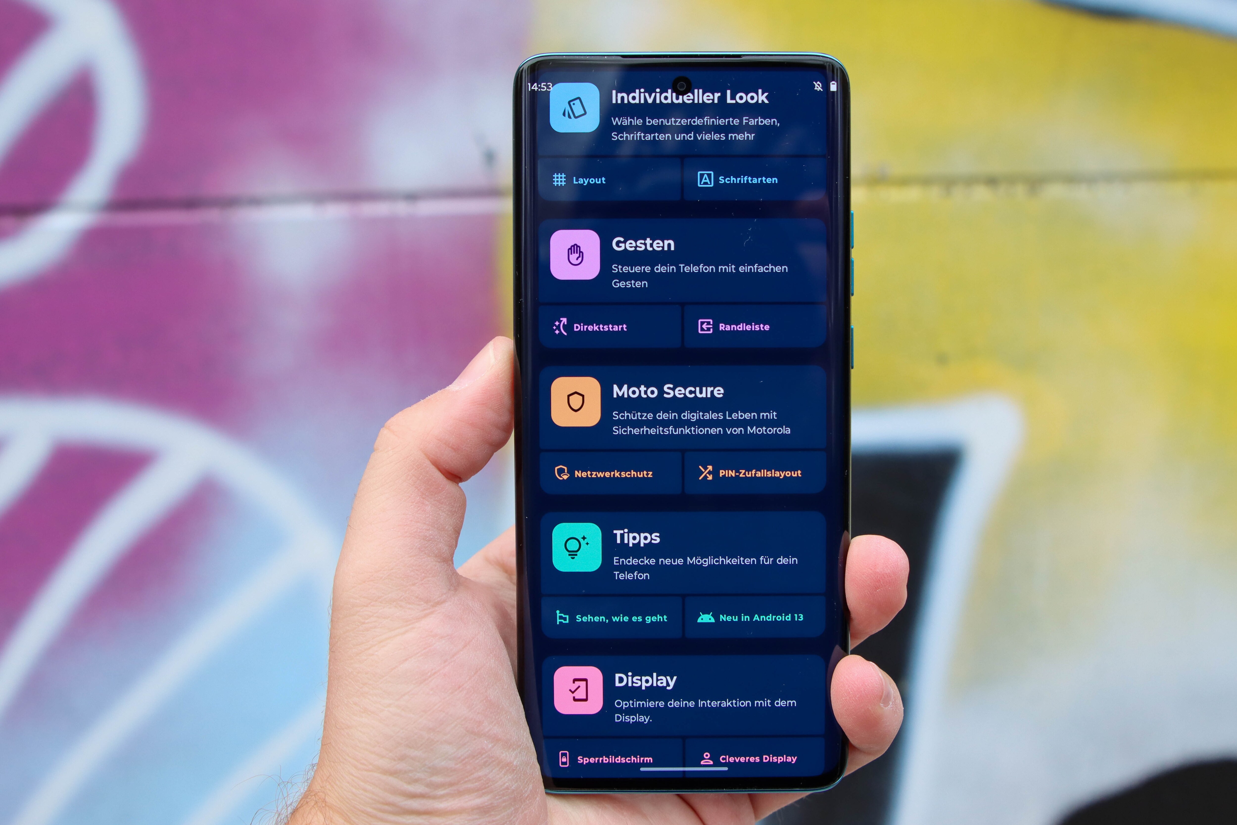 Motorola Edge 40 Neo im Test: Mittelklasse-Smartphone par excellence ...