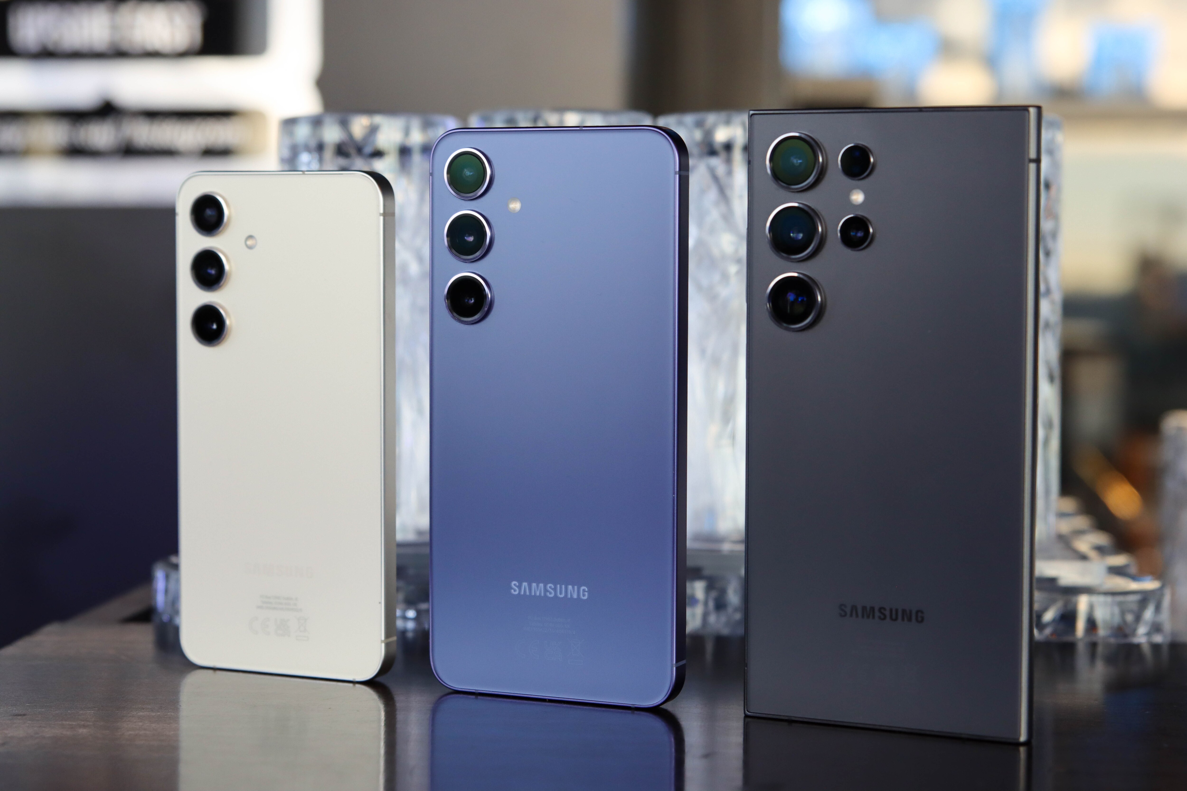 Nouveaux smartphones haut de gamme : Samsung Galaxy S24, S24 Plus et S - Galaxus