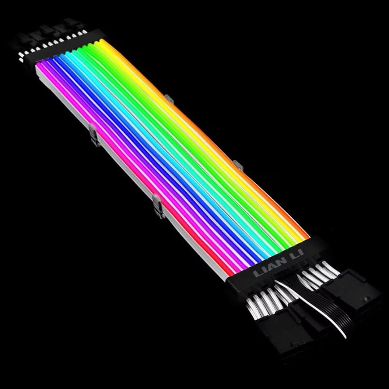 Lian-Li Strimer Plus Triple 8-Pin (RGB) - kaufen bei digitec